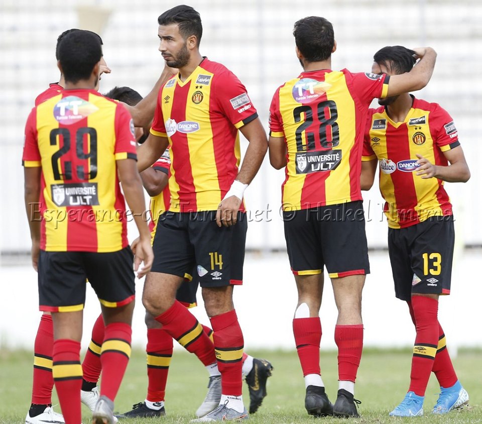 Football | L'équipe pro poursuit les entraînements - Esperance-de-Tunis.net